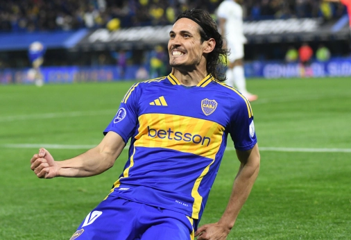 Edinson Cavani Official Website